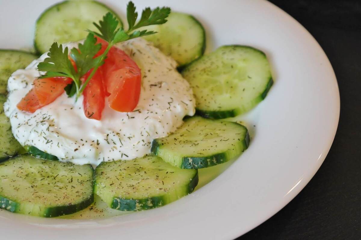 ¿Cómo hacer salsa tzatziki? Receta tradicional griega ¿Cómo hacer salsa tzatziki? Receta tradicional griega