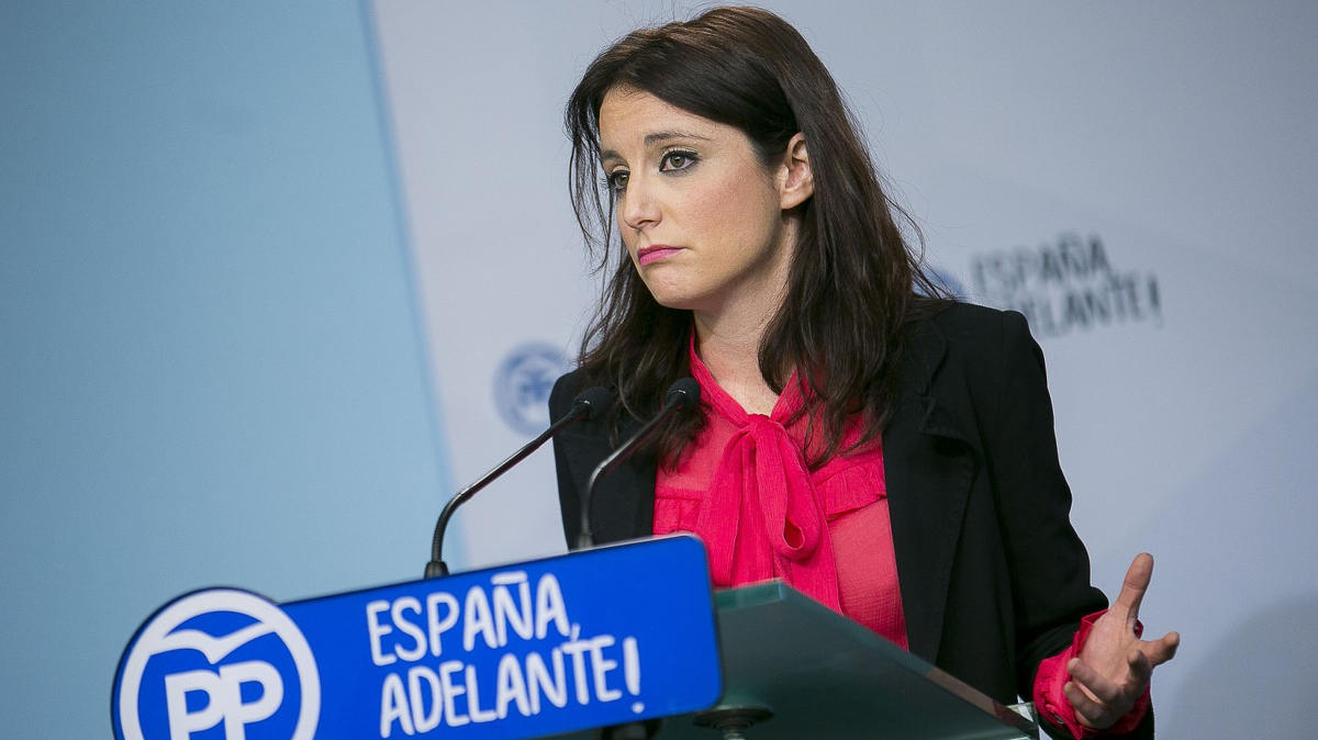 Andrea Levy respon a un insult per Twitter amb el #MeToo Andrea Levy respon a un insult per Twitter amb el #MeToo